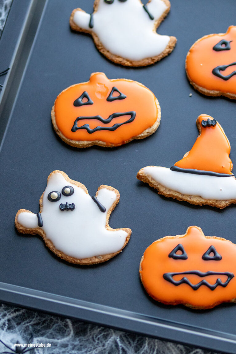 Halloween-Kekse backen mit Ingwer und Mandeln - Meinestube